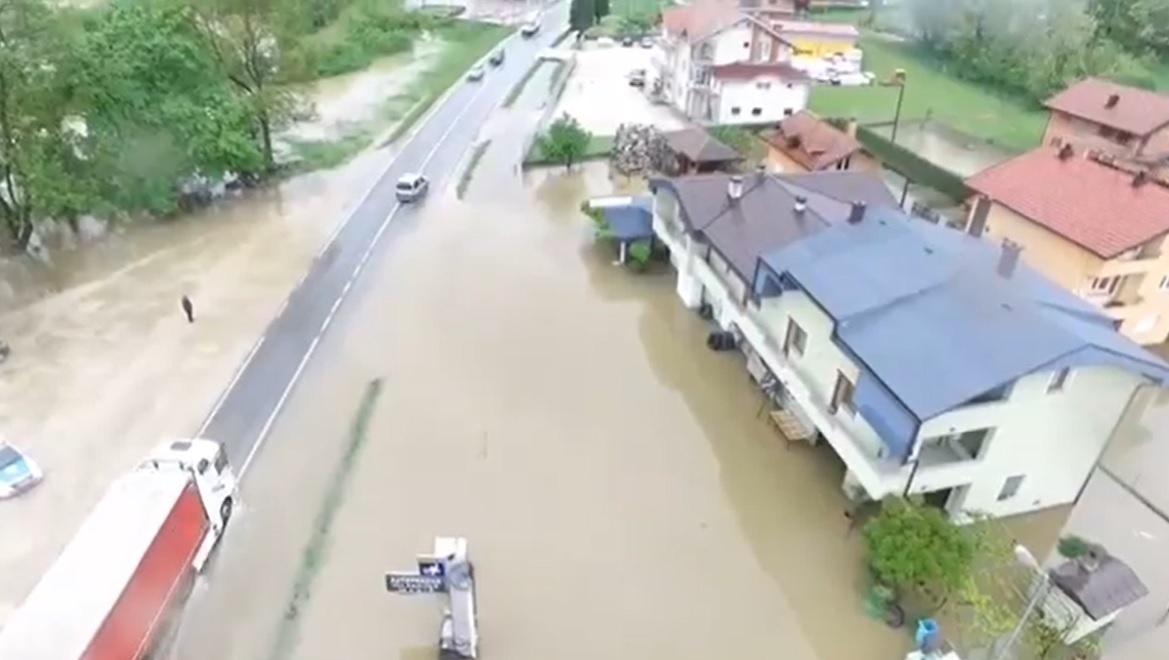 Snimak dronom polava u Ratkovcu – Prnjavor.info