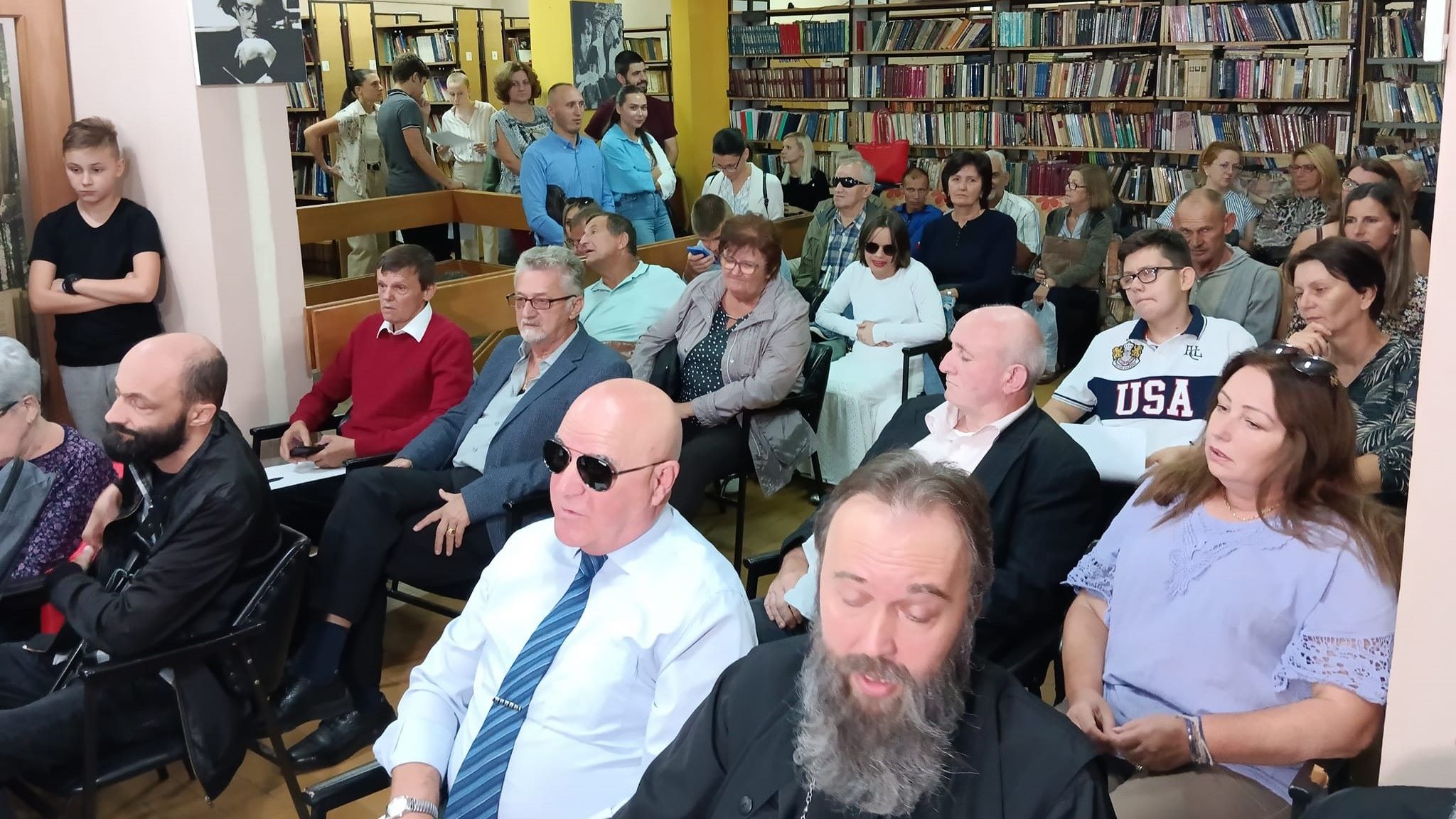 Slijepi i slabovidi poezijom razbili prepreke (FOTO) – Prnjavor.info