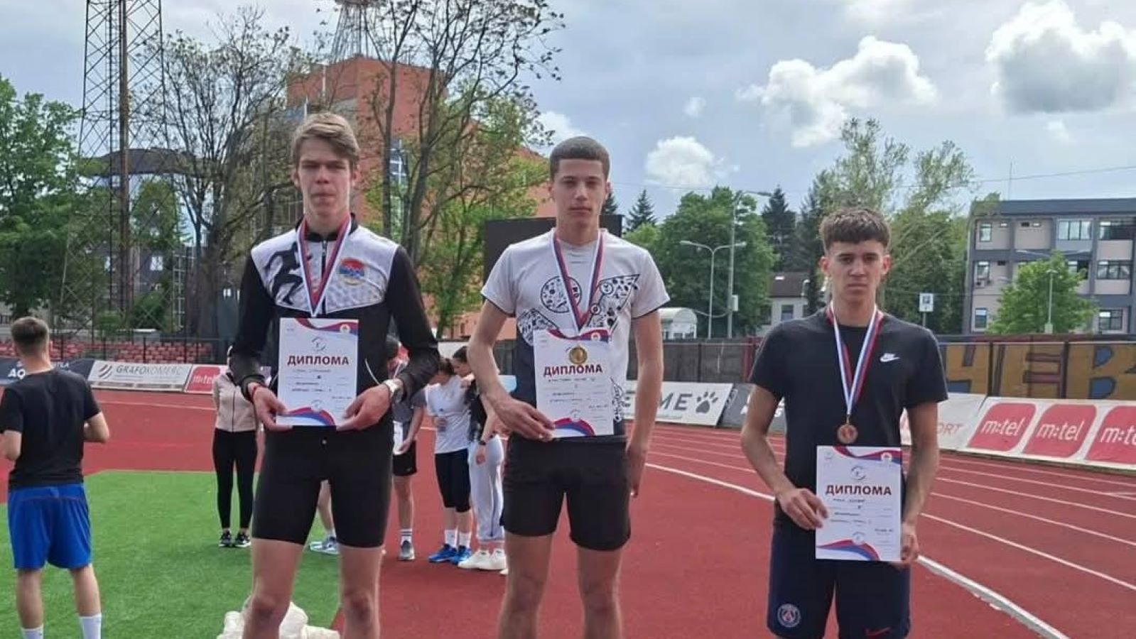 Zapažen nastup članova AK “San” na regionalnom takmičenju Malih ...